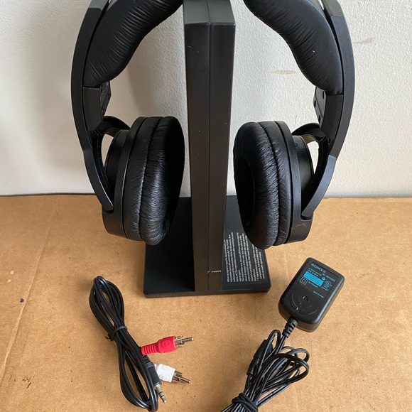 Headphones | Sony Mdrrf985r Wireless Stereo Headphones | Poshmark